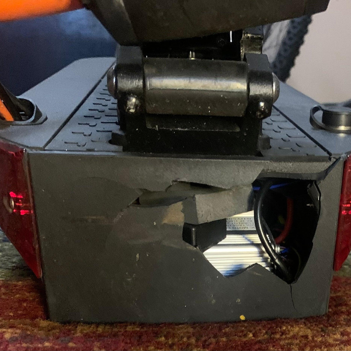 Battery compartment front plastic cover – TODIMART